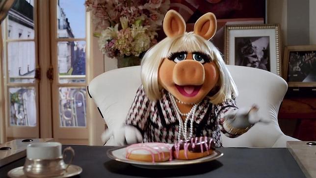 Tráiler en exclusiva: Peggy vuelve a la gran pantalla en plena forma ...