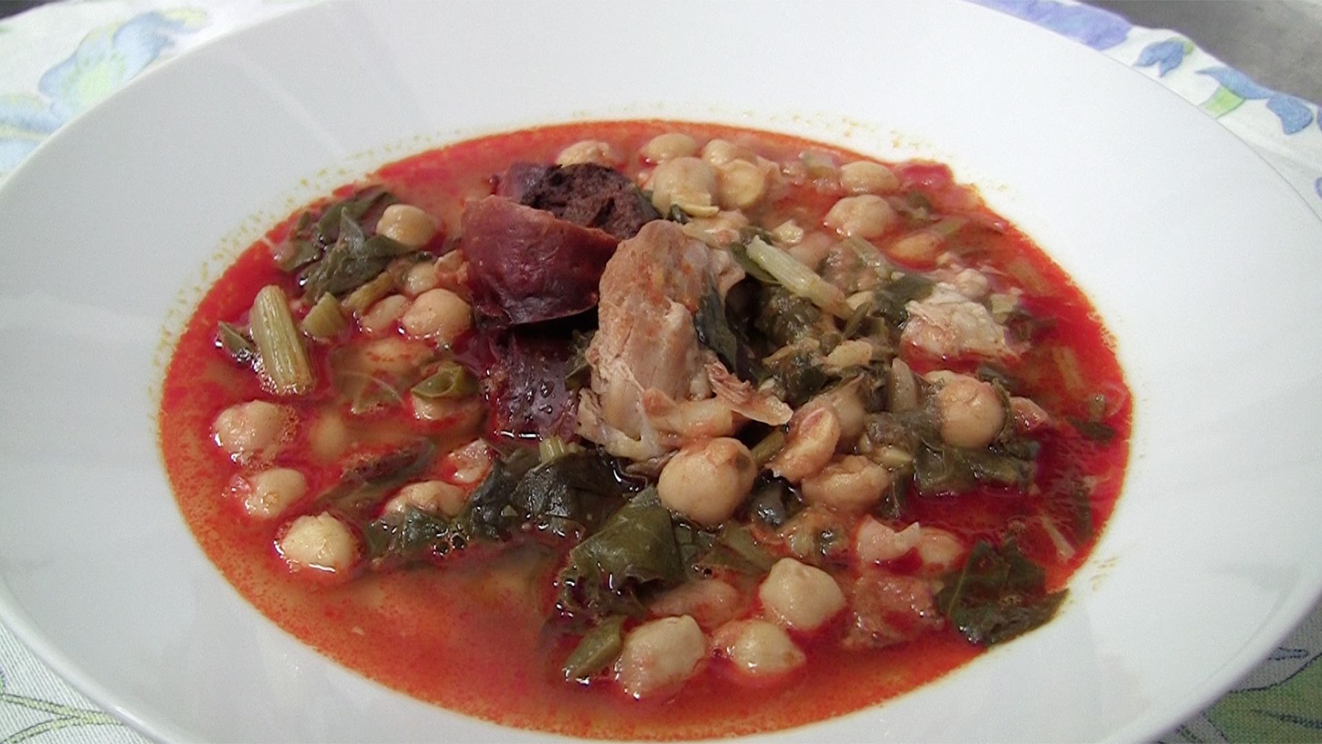 Los secretos de... el cocido de berza de Carlos Baena