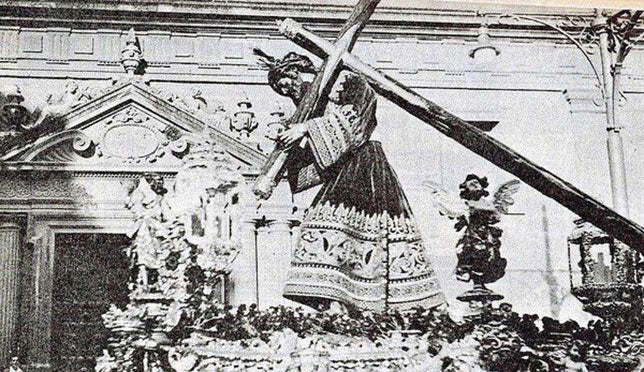 El Gran Poder, cuatro siglos de imágenes para la historia